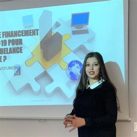 EL BARBI Prof de soutien scolaire à Rosny sous Bois 50 h 1 avis 4 élèves accompagnés