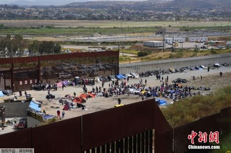 国际识局：美国多地进入紧急状态 移民或成党争牺牲品海口网