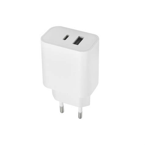 Nabíječka S Usb C Výstupem A Usb Výstupem Maxlife Mxct 06 Pd Qc 20w