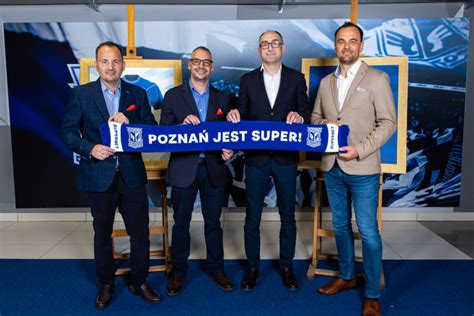 KONFERENCJA PRASOWA Prezentacja Sponsora Strategicznego Oraz Koszulek