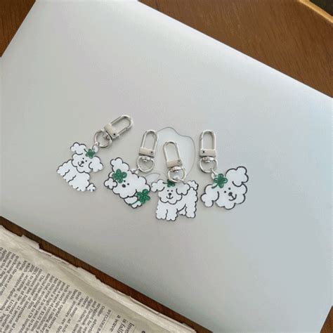 Made행운을드려요김멍실 클로버 키링 에어팟 버즈 행운템 3개 이상 구매 시 단가 에이블리