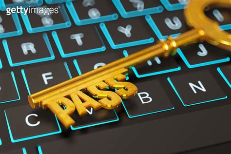 Golden Pass Key On Keyboard 이미지 1408490713 게티이미지뱅크