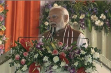 Pm Modi Pays Tributes To Birsa Munda On Birth Anniversary Orissapost