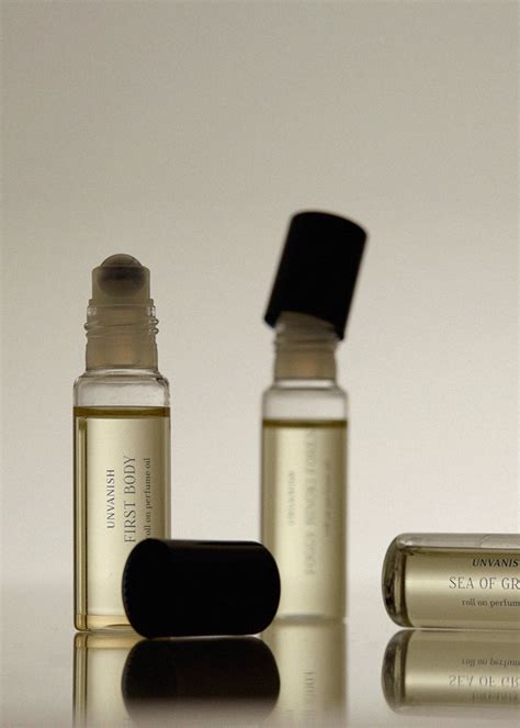 퍼스트 바디 롤온 퍼퓸 오일 Eternal Journey