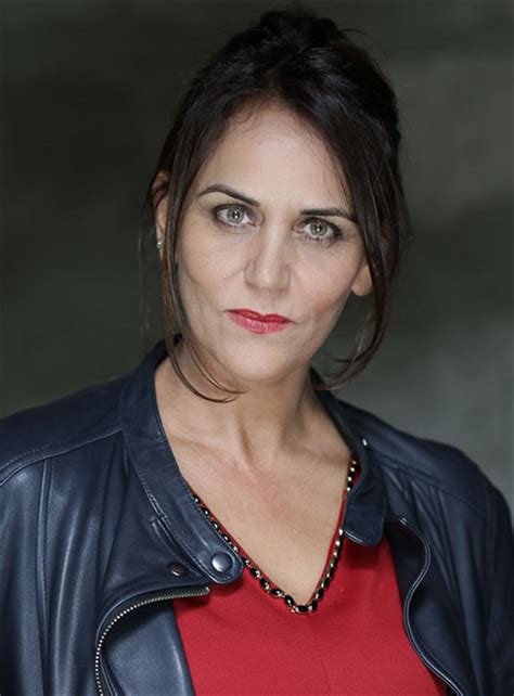 Assma El Hadrami Fiche Artiste Artiste Interprète