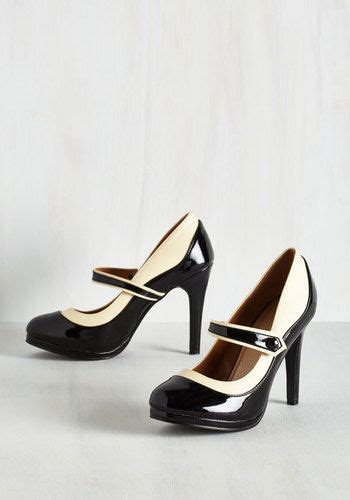 Classy Indeed Heel In Black Mod Retro Vintage Heels