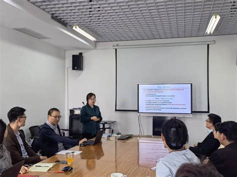 中国人口与发展研究中心高级研究员张翠玲博士受邀在亚洲人口研究中心开展专题讲座 上海大学亚洲人口研究中心中文网站