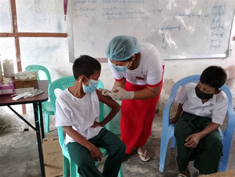 ပုဏ္ဏားကျွန်းမြို့နယ်၌ အသက် ၅ နှစ်မှ ၁၂ နှစ်အတွင်းရှိ အခြေခံပညာ ကျောင်းသား သူ များအား ကိုဗစ် ၁၉