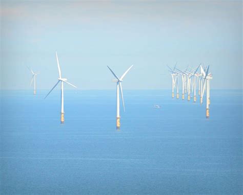 Renewable Energy Expands In The Uk Leads To Lower Emissions Lower Costs