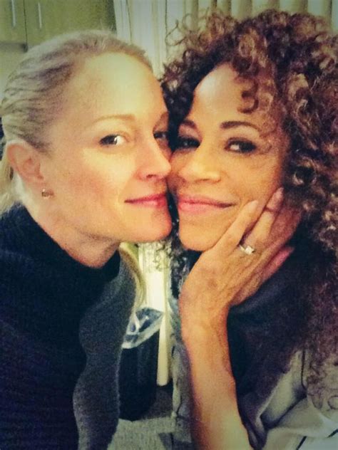 Photos And Videos By Sherri Saum Sherrisaum1 Twitter Teri Polo