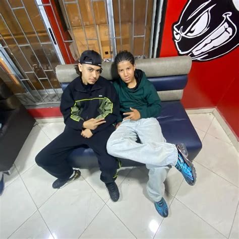 Ami E Threads Say More