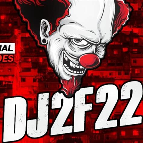 Stream TIKTOK RASPADINHA NO CHÃO ELA VEM JOGANDO O BUCETÃO DJ F by DJ F PERFIL
