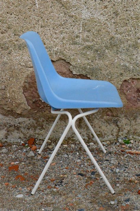 Mid Century Polyprop Chairs By Robin Lucienne Day For Hille Set Of 2