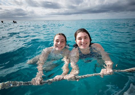 Guest 1 Lady Musgrave Experience Great Barrier Reef