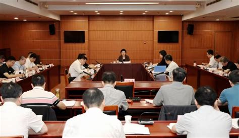 江苏省卫生健康委员会 卫健动态 省卫生健康委召开党组扩大会传达学习省委十四届七次全会精神