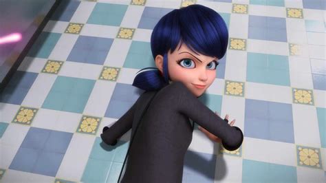 Pin De Emily Vos En Cartoons And Comics Imágenes De Miraculous Ladybug