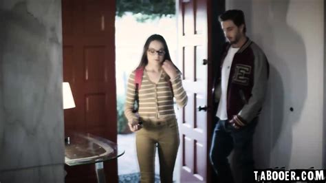 Timid High Babe Nerd Vs Superstar Jock