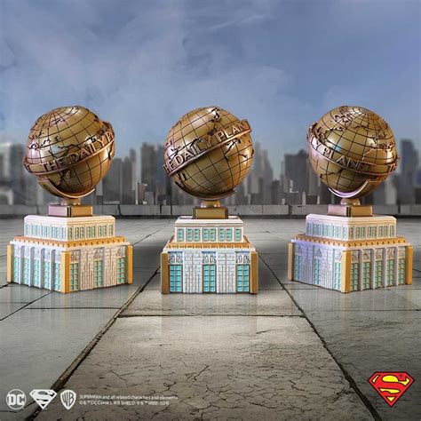 Dc The Daily Planet 22cm