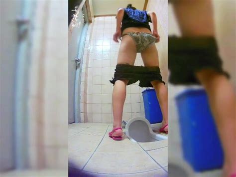 Japanese Toilet Spy Cam Video 3 Em Inglês