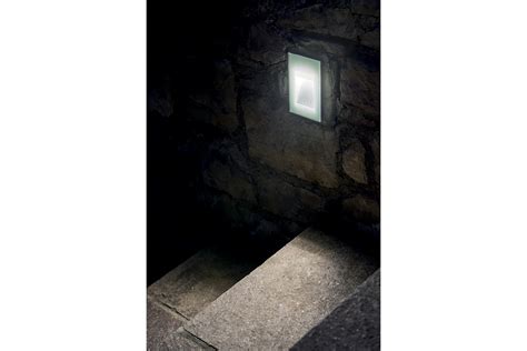 Quantum™ Stainless Steel Luminart Lighting