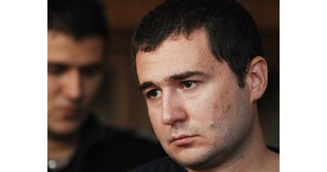 Връщат осъдения за двойното убийство пред дискотека Соло