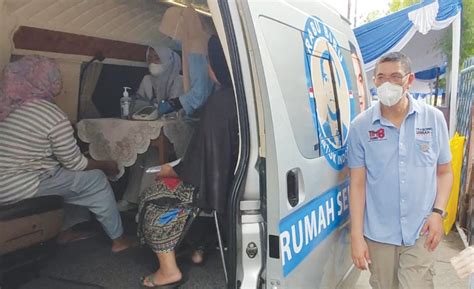 Relawan Prabowo Gibran Rabu Biru Untuk Indonesia Launching Mobil Sehat