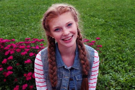 Classify Russian Model Dasha Milko