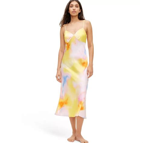Shop The Dvf Target Collection To Get The Wrap Dress For Less