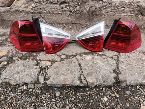 Ляв и десен вътрешен и външен стоп за бмв е90 комби BMW E90 гр. Белене ...