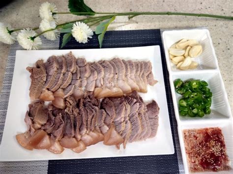돼지고기 수육 냄새없게 삶는법 수육 만드는법 홍어삼합 만들기 레시피 네이버 블로그