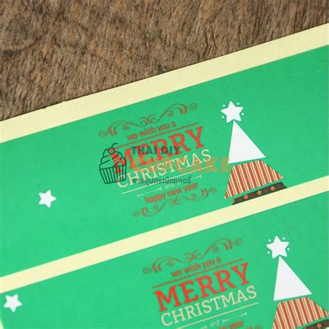 ขายสติ๊กเกอร์ กระดาษแดง เขียว Merry Christmas 8 5x2 6 ซม 80ดวง ส่งฟรี