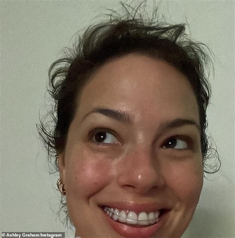 Ashley Graham Shares Postpartum Hair Loss Photos After Welcoming Twins