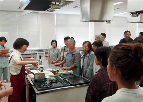 大阪府立環境農林水産総合研究所 【「売れる加工品づくり研修会」を開催しました】