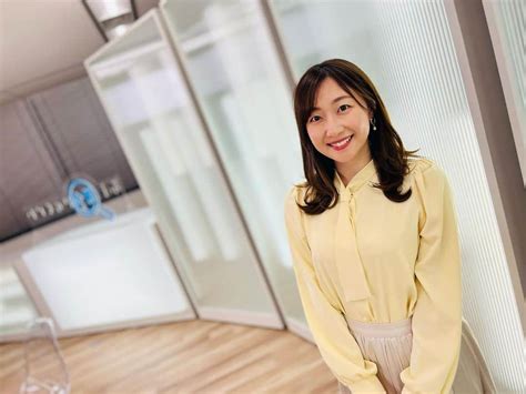 佐竹明咲美さんのインスタグラム写真 佐竹明咲美instagram「 ワンキャリ企業ラボの収録でした👩‍🏫 今回の収録は「愛」が深かっ