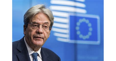 Еврозоната е изправена пред риск от техническа рецесия тази зима