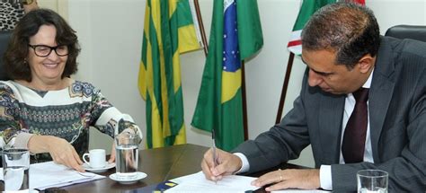 Pró Reitor De Pós Graduação Da Ufg é Empossado Na Fapeg Ufg