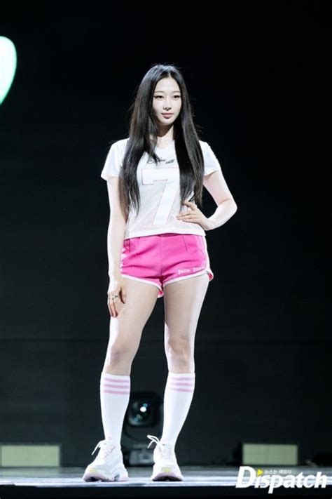 Photo Aespa The Doll Is Alive Karina Giselle DIPE CO KR