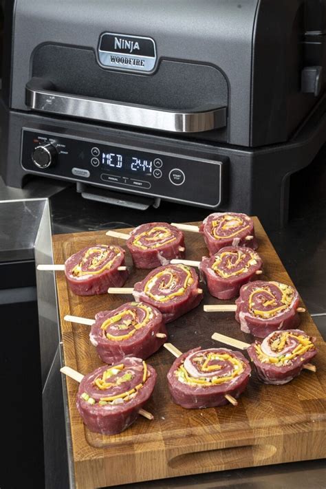 Flank Steak Pinwheels Vom Ninja Woodfire Pro Xl Bigbbq Ninja