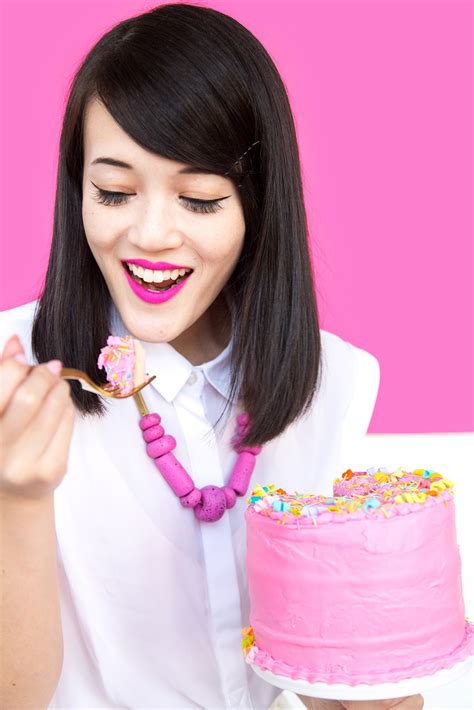 How To Make Your Own Lipstick In 5 Minutes Aww Sam