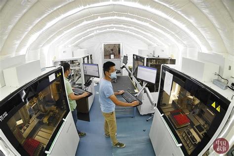 南京搭建8000平方米火眼實驗室 單日核酸檢測量可達200萬人份 每日頭條