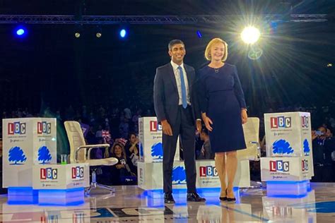 Liz Truss Wins Uk Pm Race Defeats Rishi Sunak By 20927 Votes