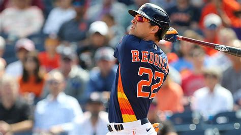 Ex Astro Faces Sign Stealing Backlash After Ripping Yoshinobu Yamamoto