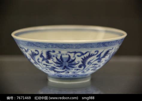 清代道光款青花缠枝莲纹碗高清图片下载 红动中国