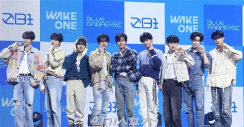 ‘컴백 제로베이스원 퍼스널 컬러 ‘블루인데 성공할 수밖에 종합