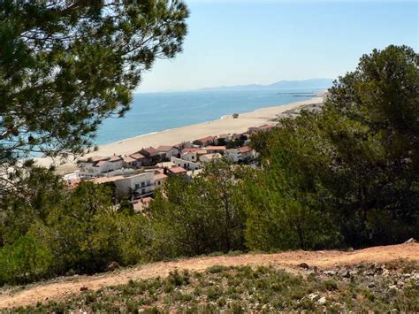 Leucate Ses Falaises Son étang
