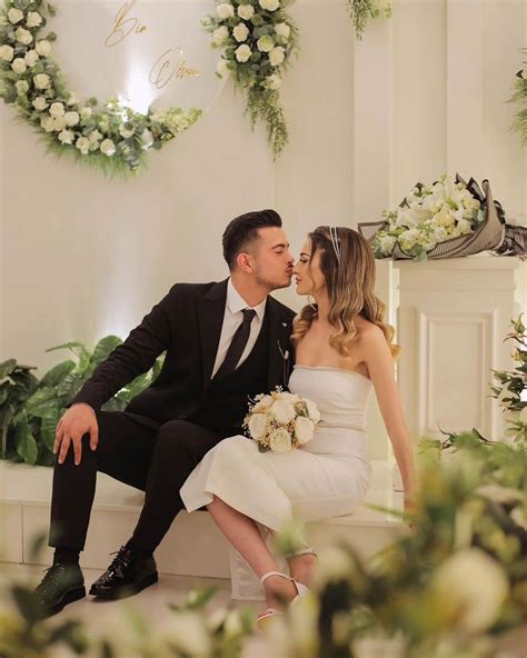 چقدر استایلش ساده و زیباس قبول دارید زیبایی در سادگیه؟؟ برای عقد هم