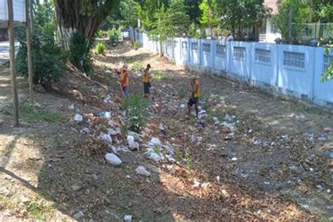 လယ်ဝေးမြို့နယ်အတွင်း သန့်ရှင်းသာယာလှပစေရေးအတွက် စဉ်ဆက်မပြတ်ဆောင်ရွက် Information And Public