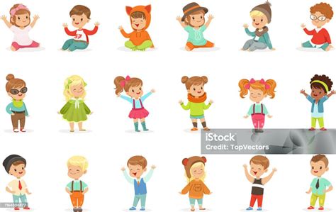 귀여운 아이 패션 옷 아이들과 스타일과 일러스트 의 시리즈에서 옷을 입고 어린 아이들 거리에 대한 스톡 벡터 아트 및 기타