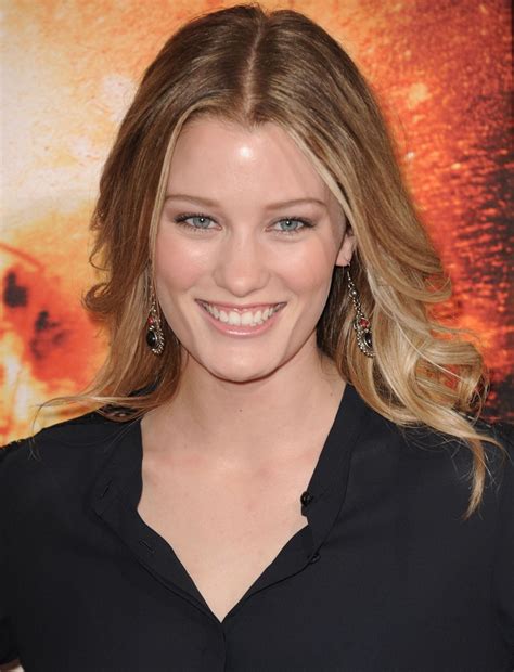 Ashley Hinshaw Actress Model