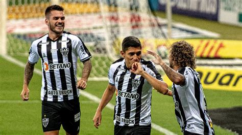 Galo e Vasco aproveitam o grande furo na justiça dos pontos corridos